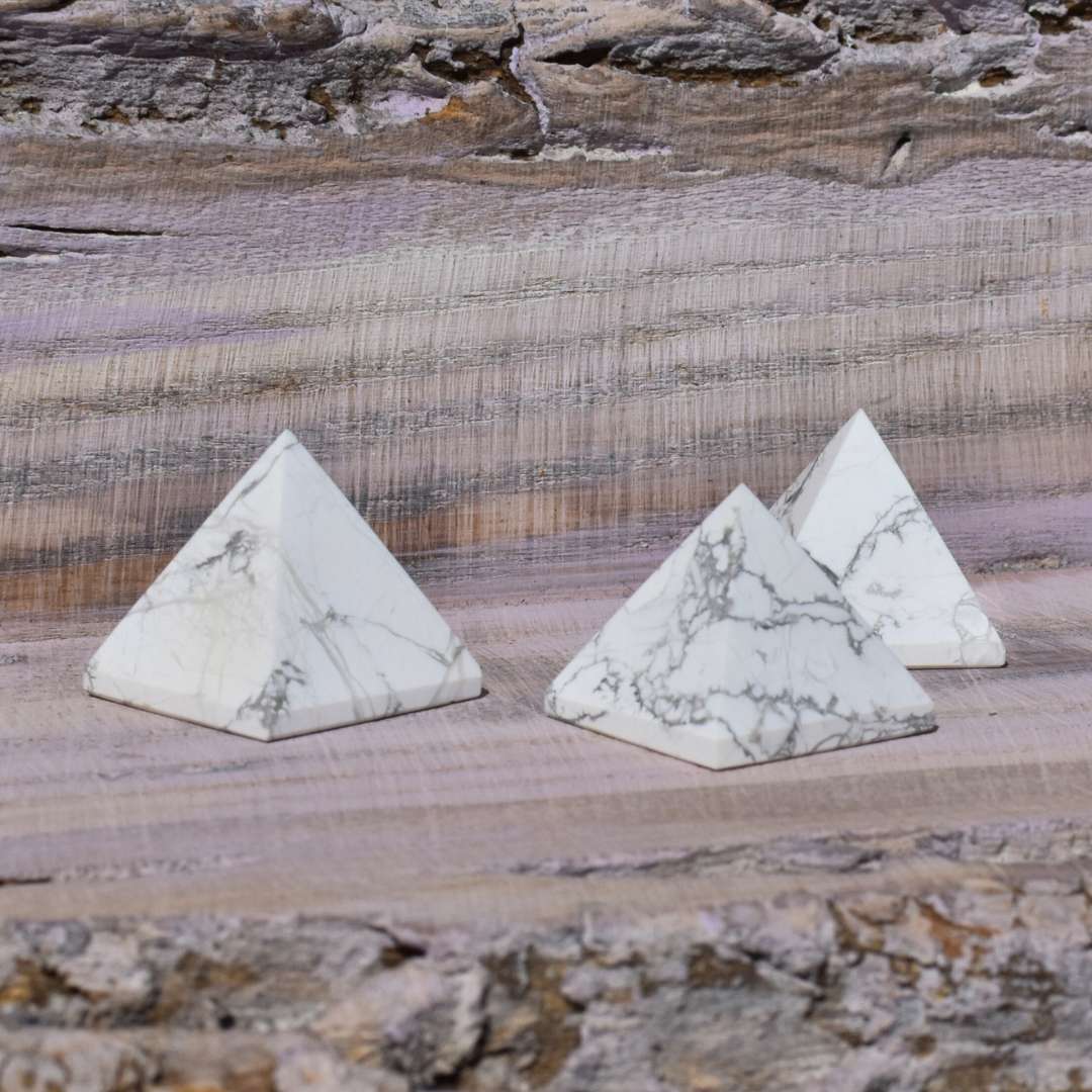 Magnesit Pyramide - Wunsch Traum Manufaktur